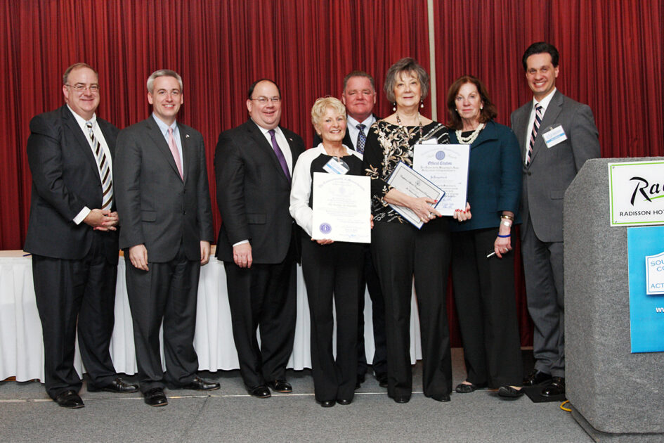 The Market Receives Local Heroes Award from South… - The Pinehills