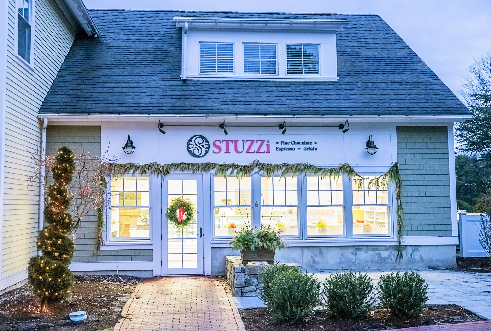 STUZZi Café & Sweet Shop - The Pinehills